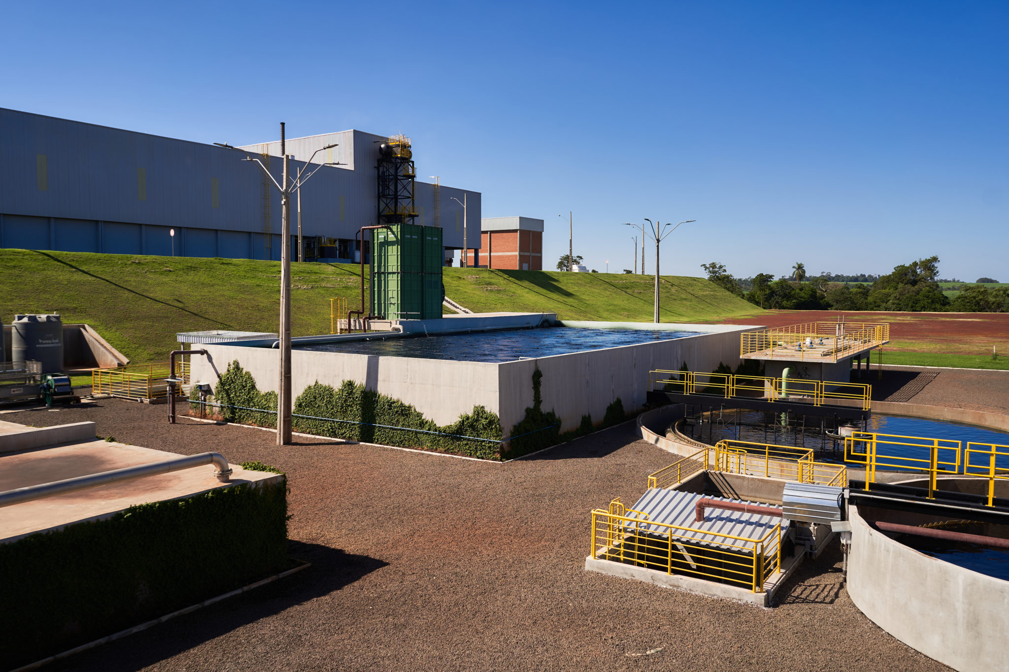 Lunelli – Grupo de Moda